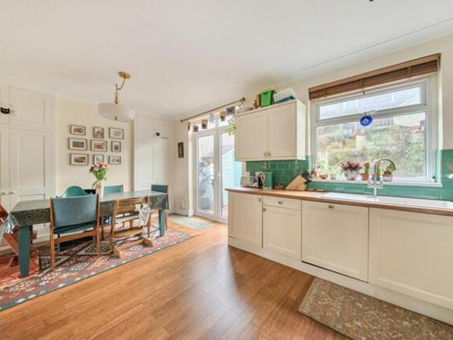 For Sale 4 Bedroom House Londres Greater London DLS100615049