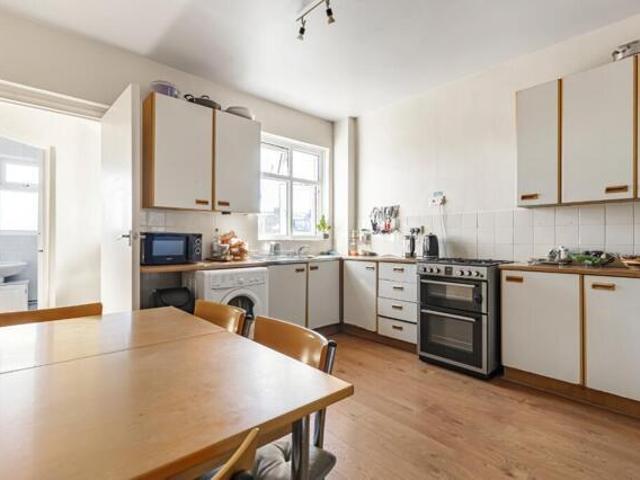 For Sale 4 Bedroom House Londres Greater London DLS101675232