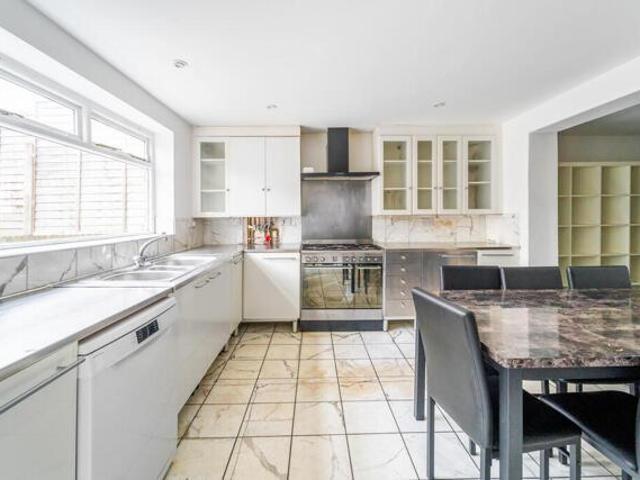 For Sale 4 Bedroom House Londres Greater London DLS101677761