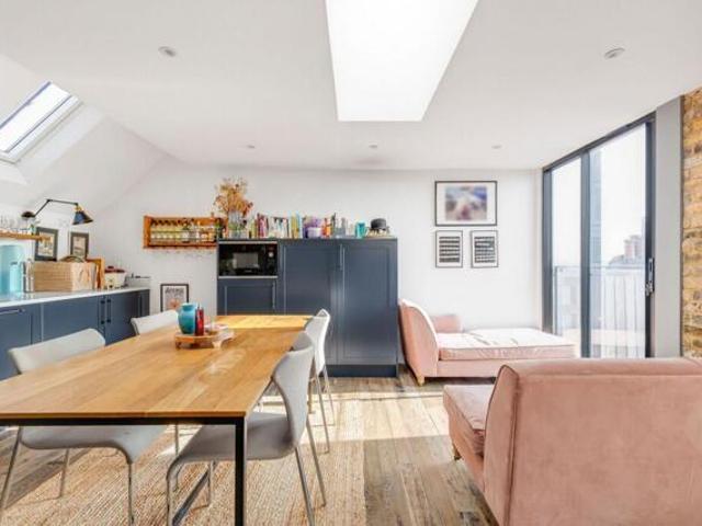 For Sale 4 Bedroom House Londres Greater London DLS101199970