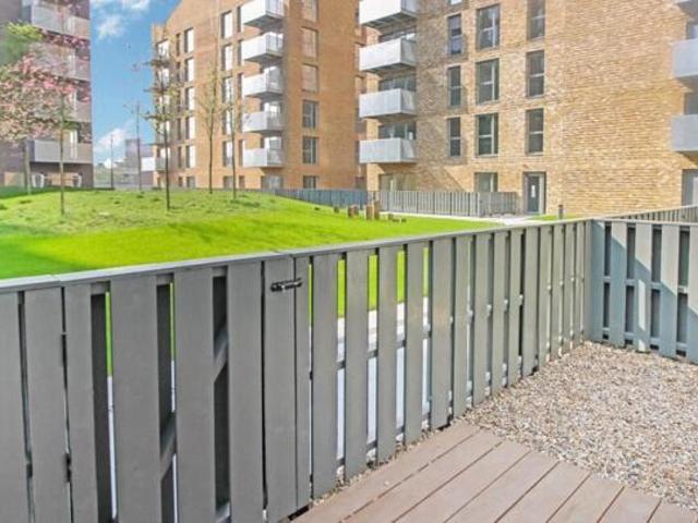 For Sale 4 Bedroom House Londres Greater London DLS101231920