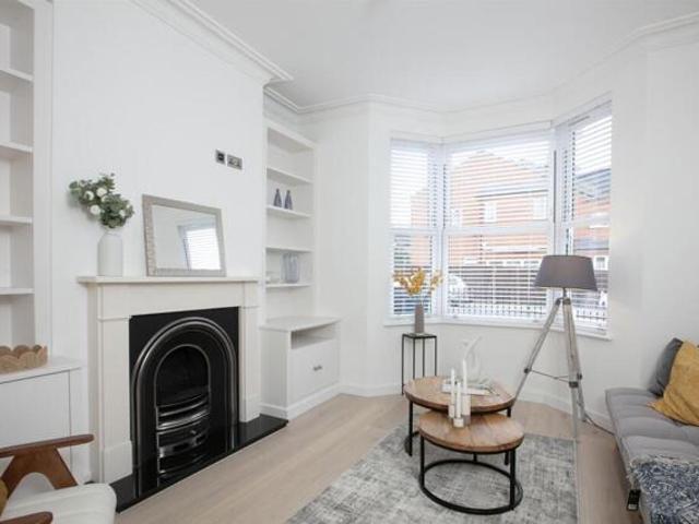 For Sale 4 Bedroom House Londres Greater London DS100685025