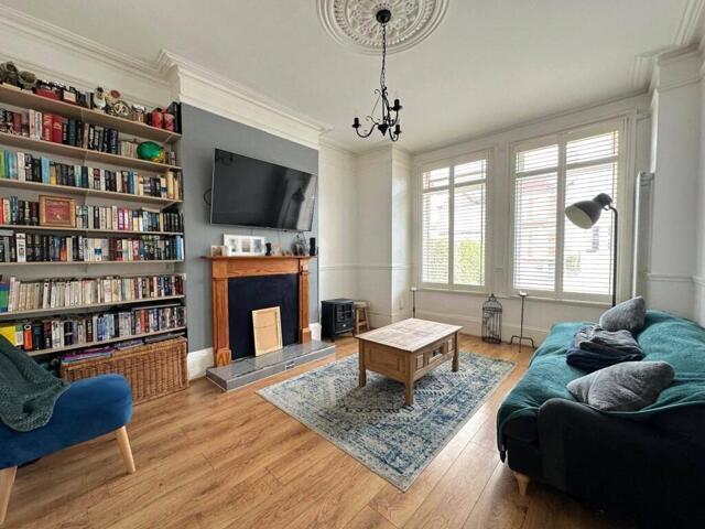 For Sale 4 Bedroom House Londres Greater London DS101676458