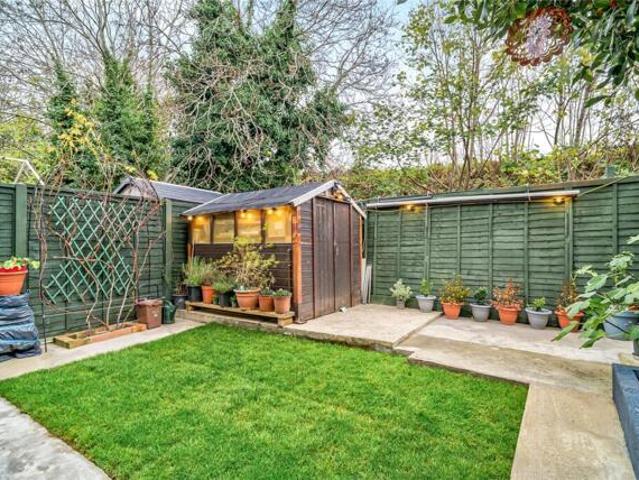 For Sale 4 Bedroom House Londres Greater London DS99523823