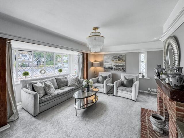 For Sale 4 Bedroom House Londres Greater London DS99840010