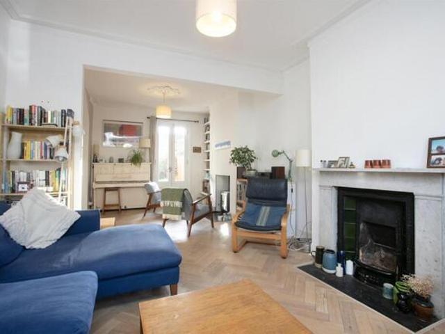 For Sale 4 Bedroom House Londres Greater London DS99895143