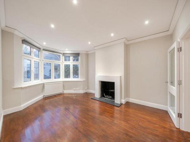 For Sale 4 Bedroom House Londres Greater London DS99895314