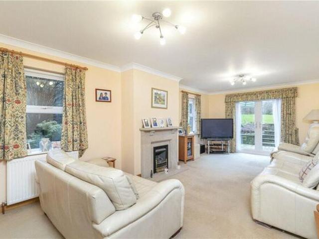 For Sale 4 Bedroom House Lancs Bradford DS100132405