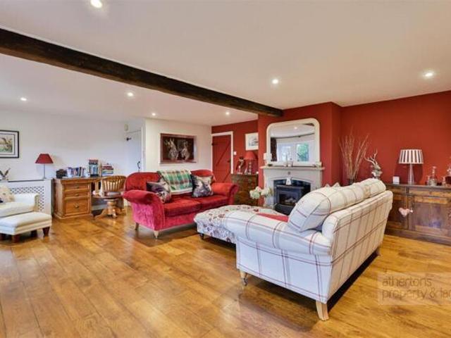 For Sale 4 Bedroom House Lancs Lancashire DLS101678582