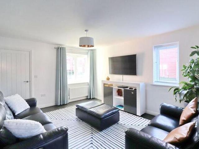 For Sale 4 Bedroom House Lancs Lancashire DS98262899
