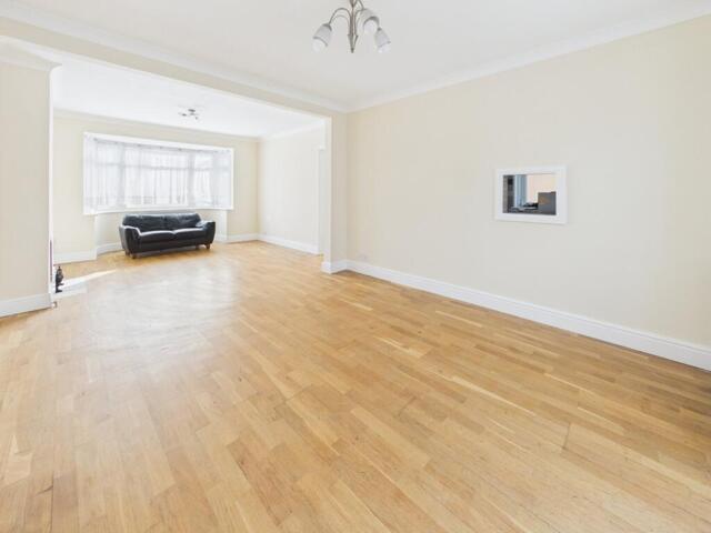 For Sale 4 Bedroom House Langley Slough DS100342895
