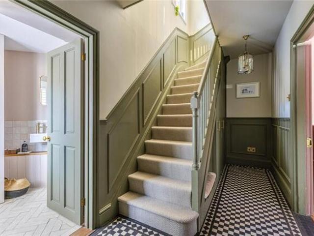 For Sale 4 Bedroom House Letchworth Hertfordshire DS99029505