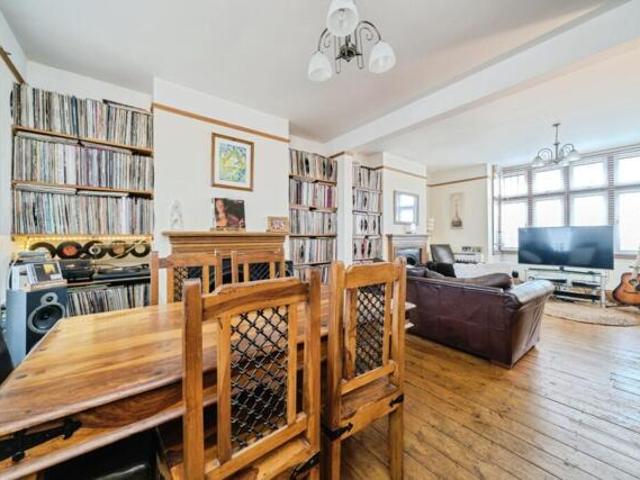 For Sale 4 Bedroom House Leatherhead Surrey DLS100024241