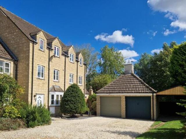For Sale 4 Bedroom House Lechlade Gloucestershire DS100541019