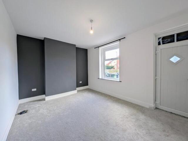 For Sale 4 Bedroom House Leeds Leeds DLS100456443