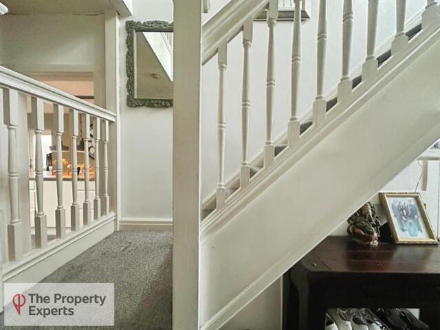 For Sale 4 Bedroom House Leicester Leicester DLS100023724