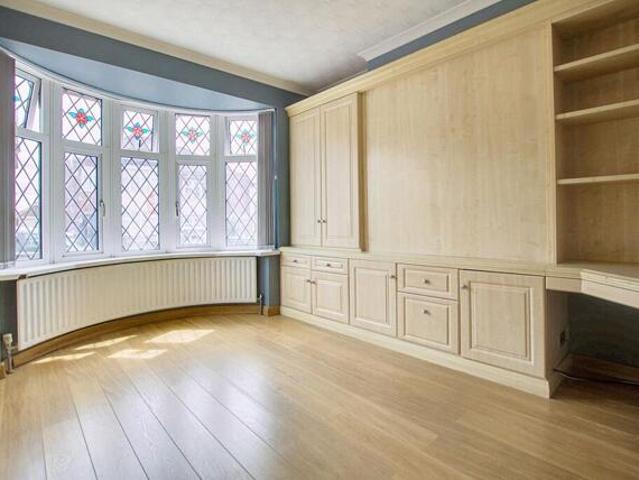 For Sale 4 Bedroom House Leicester Leicester DLS101200092
