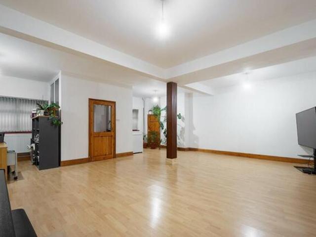 For Sale 4 Bedroom House Leicester Leicestershire DLS89097718