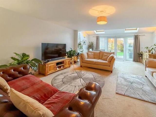 For Sale 4 Bedroom House Littlehampton West Sussex DLS99161513