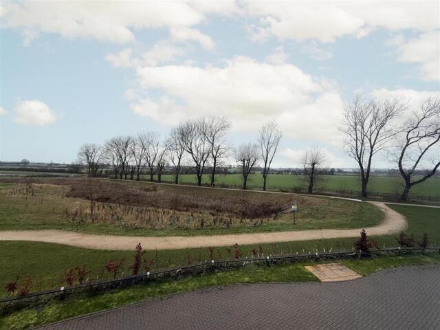 For Sale 4 Bedroom House Lichfield Staffordshire DLS99895478