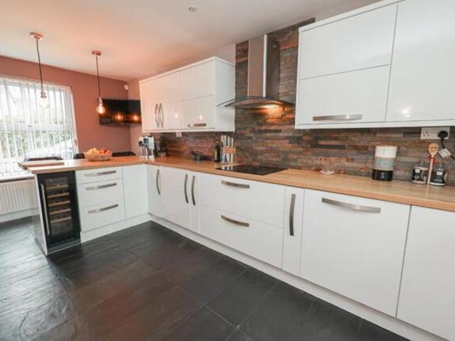 For Sale 4 Bedroom House Lincoln Lincolnshire DLS98800778