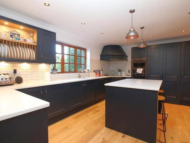 For Sale 4 Bedroom House Lincolnshire Lincolnshire DLS100456582