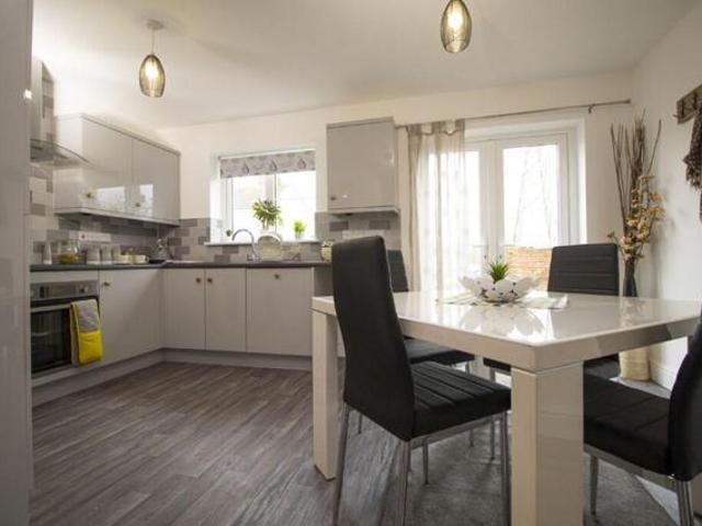 For Sale 4 Bedroom House Llannon Llannon DS98687689
