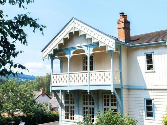 For Sale 4 Bedroom House Llanfyllin Llanfyllin DLS101351870