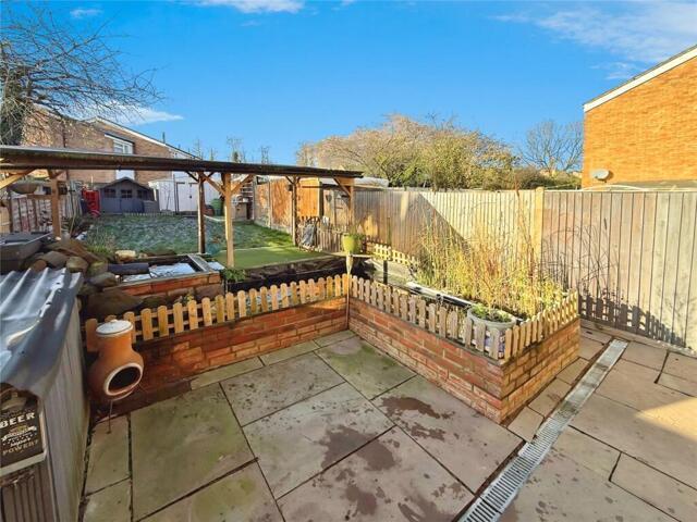 For Sale 4 Bedroom House Luton Bedfordshire DLS100366458