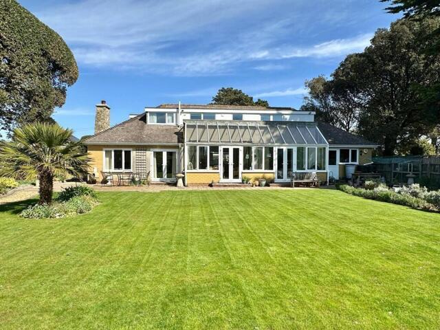For Sale 4 Bedroom House Lymington Hampshire DS99029101