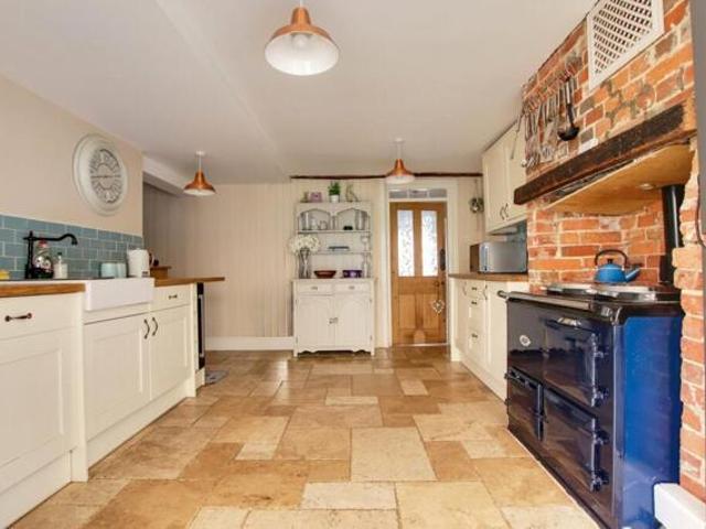 For Sale 4 Bedroom House Lyndhurst Hampshire DLS99952325
