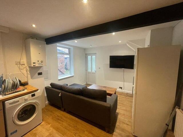 For Sale 4 Bedroom House Macclesfield Cheshire East DLS98834558