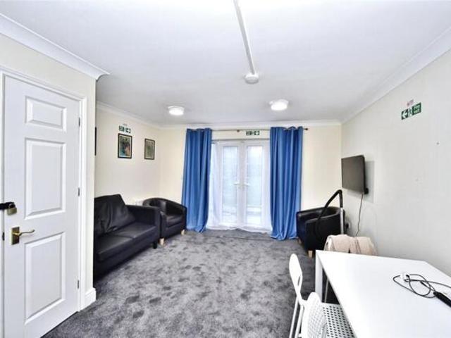 For Sale 4 Bedroom House Maidstone Kent DS99029274