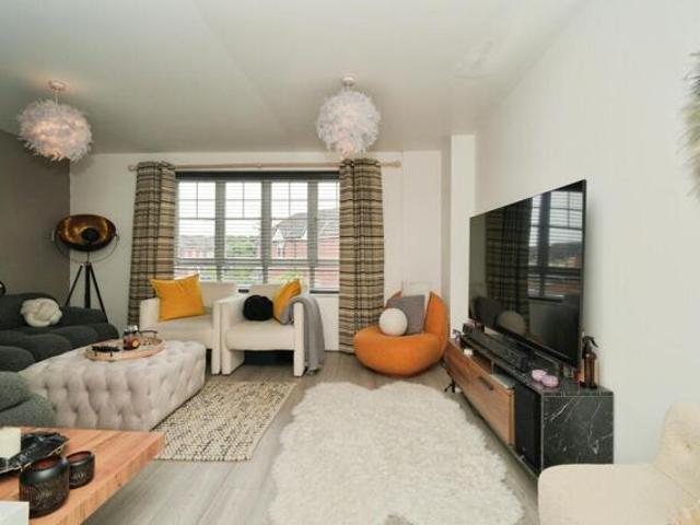 For Sale 4 Bedroom House Manchester Greater Manchester DS100096701