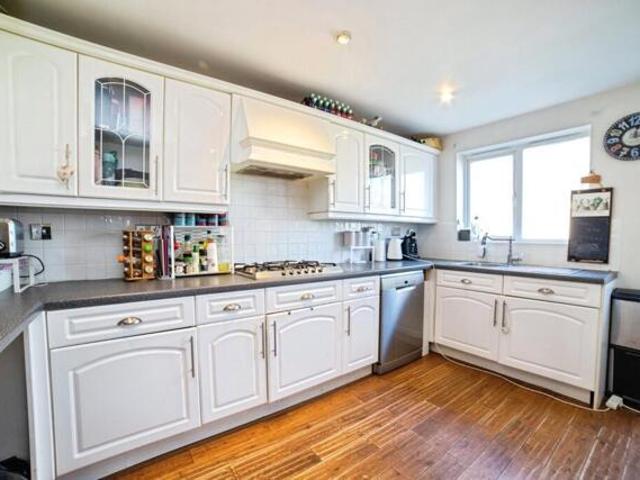 For Sale 4 Bedroom House Mansfield Nottinghamshire DLS101677055
