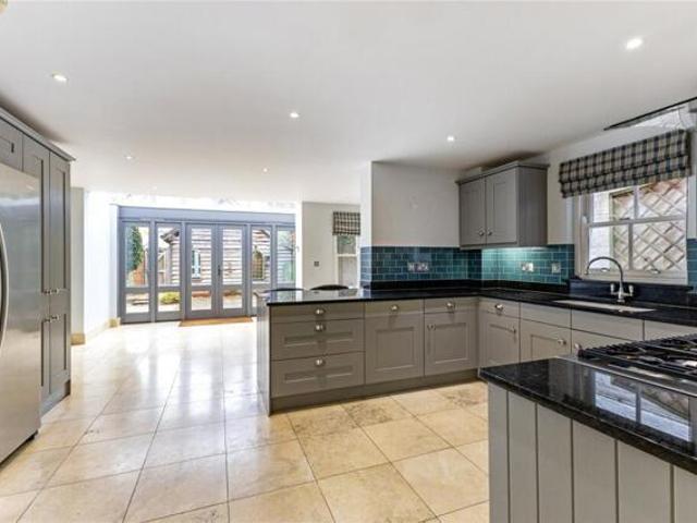 For Sale 4 Bedroom House Marlow Buckinghamshire DLS98545799
