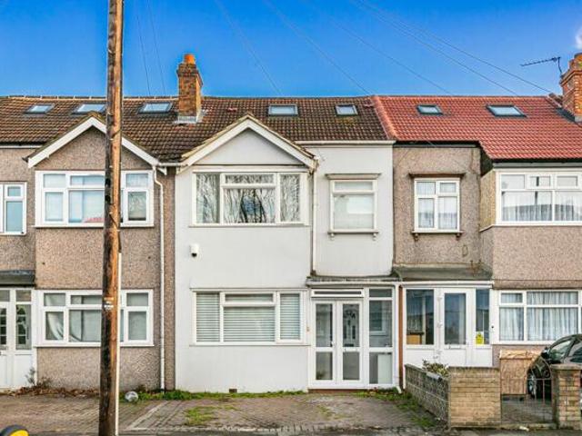 For Sale 4 Bedroom House Mitcham Greater London DLS99437237