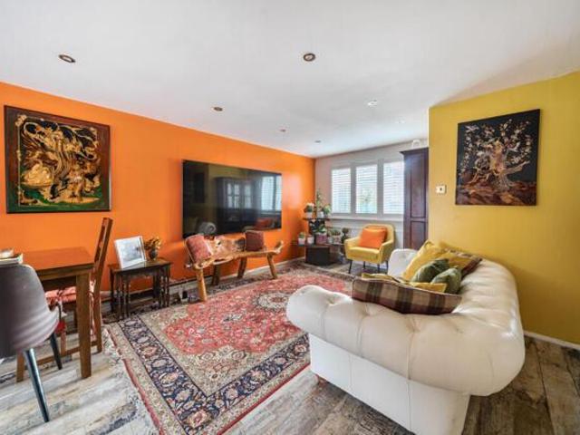 For Sale 4 Bedroom House Mitcham Greater London DS99608551