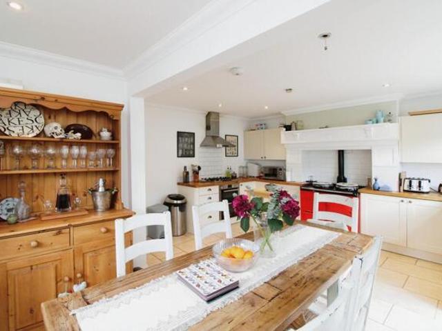 For Sale 4 Bedroom House Midhurst West Sussex DLS100456591