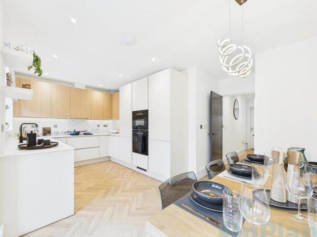 For Sale 4 Bedroom House Milton Keynes Milton Keynes DLS99571875