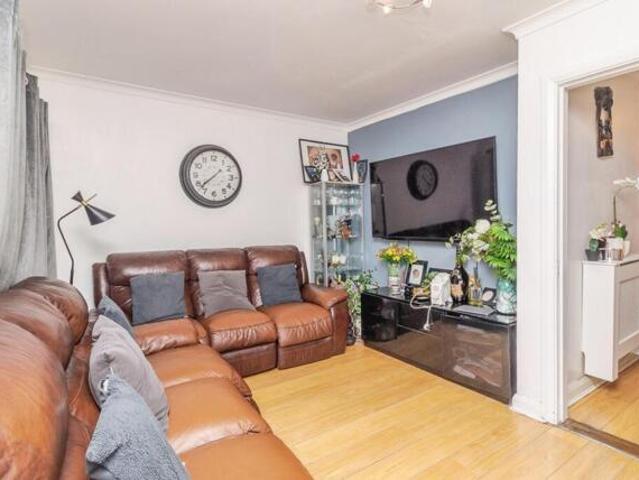 For Sale 4 Bedroom House Milton Keynes Milton Keynes DS100317059