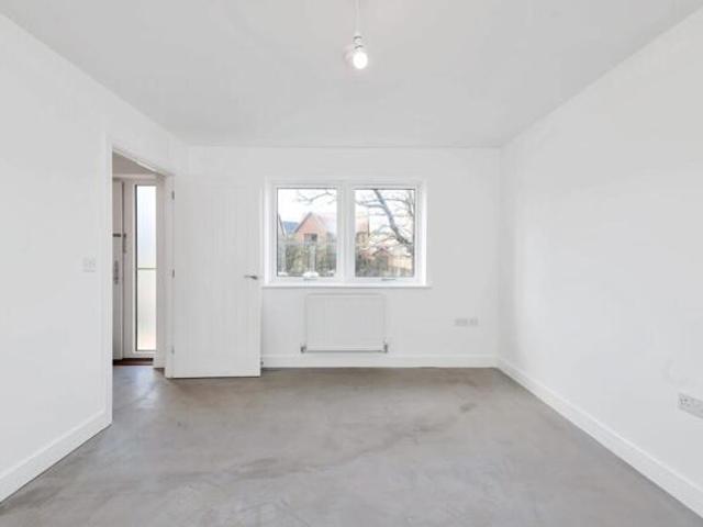 For Sale 4 Bedroom House Milton Keynes Milton Keynes DS99029510