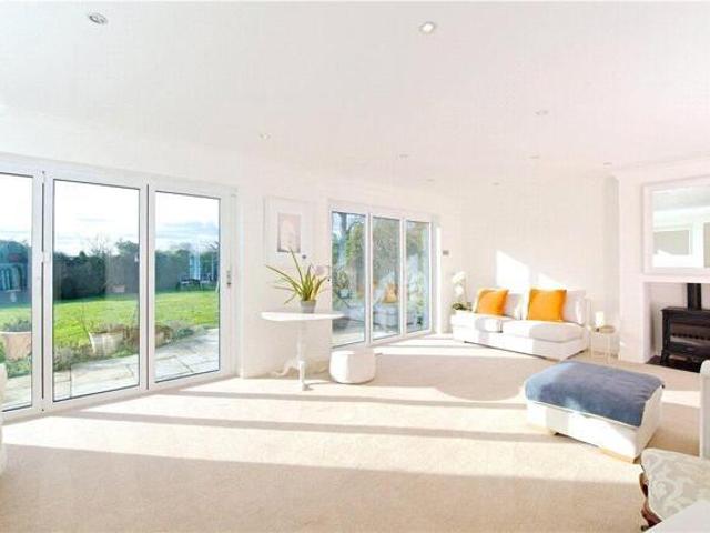 For Sale 4 Bedroom House Milton Keynes Northamptonshire DLS98765926