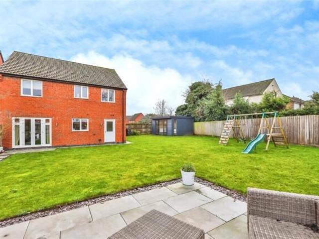 For Sale 4 Bedroom House Nottingham Nottinghamshire DLS100648966