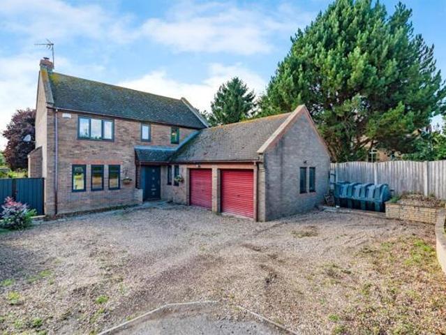For Sale 4 Bedroom House Normanton West Yorkshire DS99380847
