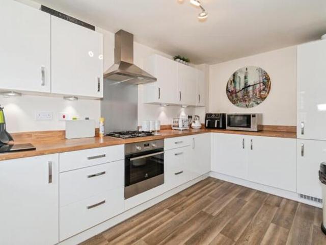 For Sale 4 Bedroom House North Yorkshire Bradford DS98903287