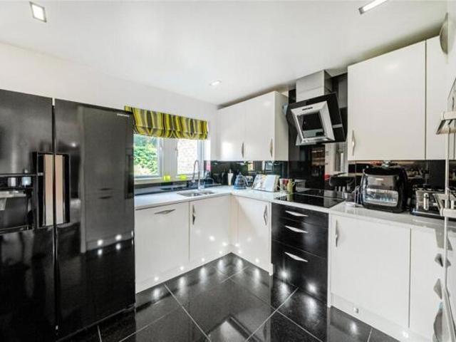 For Sale 4 Bedroom House North Yorkshire East Riding Of Yorkshire DS98969091