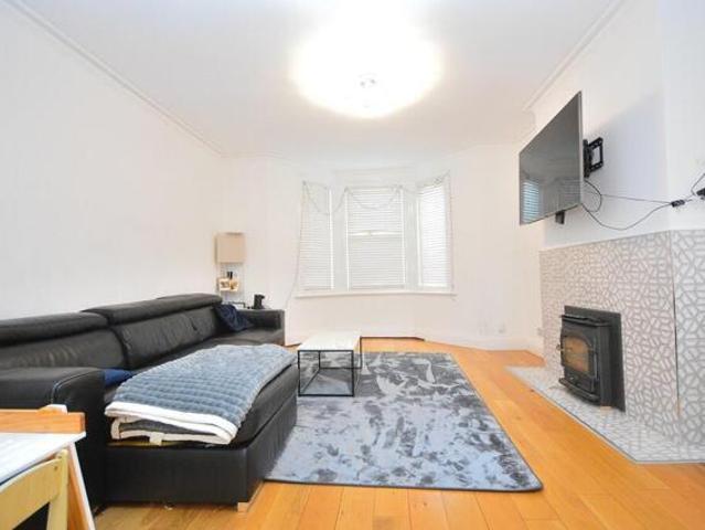 For Sale 4 Bedroom House Northampton Northamptonshire DLS98335819