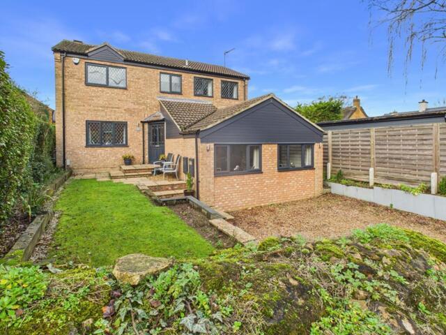 For Sale 4 Bedroom House Northampton Northamptonshire DS101931344