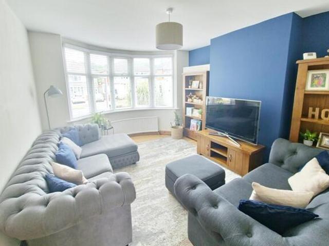 For Sale 4 Bedroom House Northampton Northamptonshire DS101931572